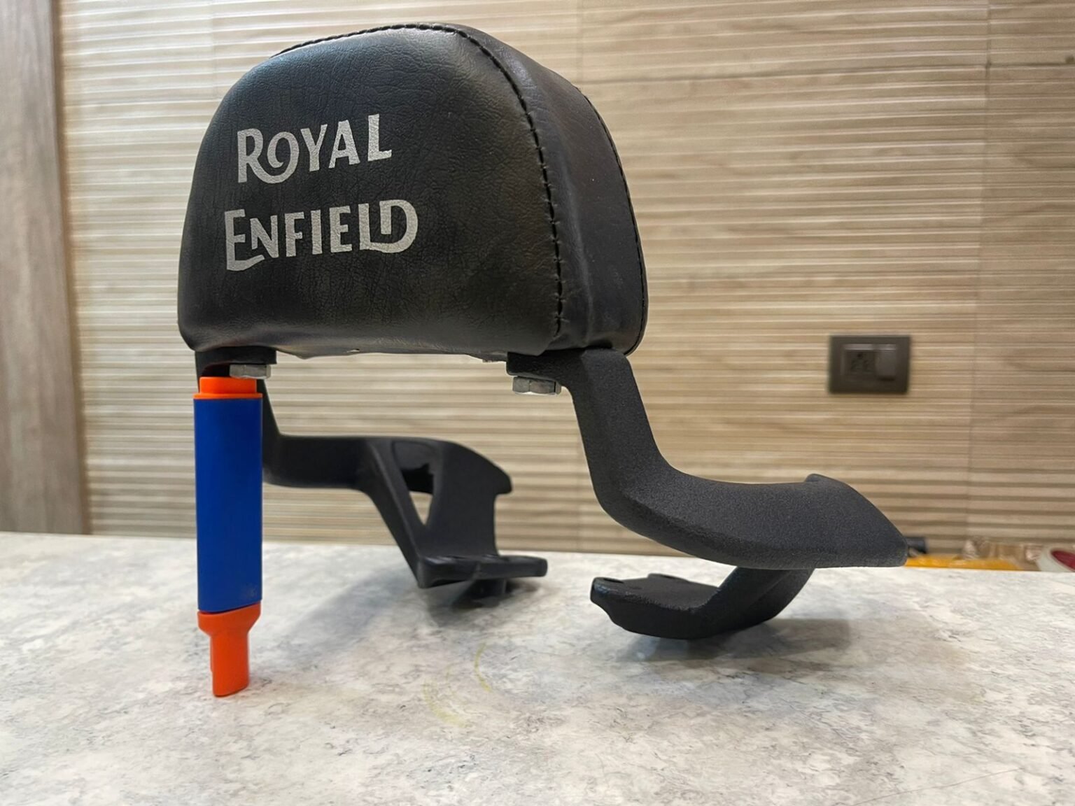 New Aluminium CNC Backrest for Royal Enfield Hunter 350 Type 1 - Dug ...