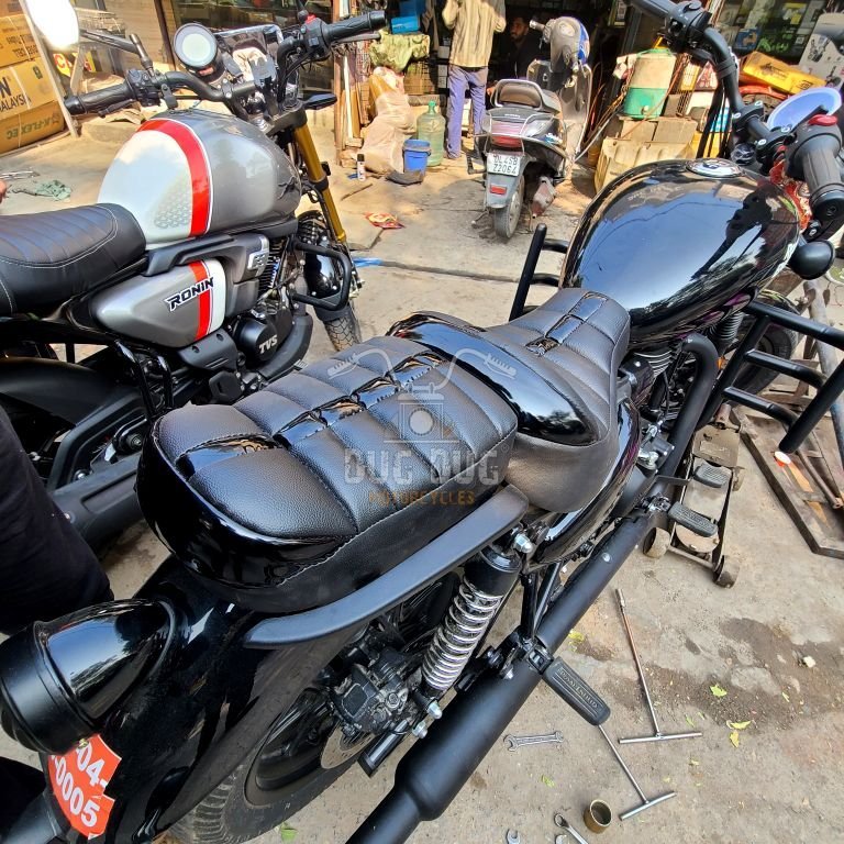 Comfortable Cushion Seat Covers for Royal Enfield Meteor 350 – Black ...